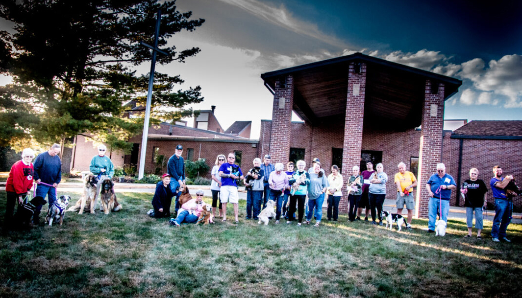 Hope UMC hosts pet blessing | News, Sports, Jobs - Times Republican